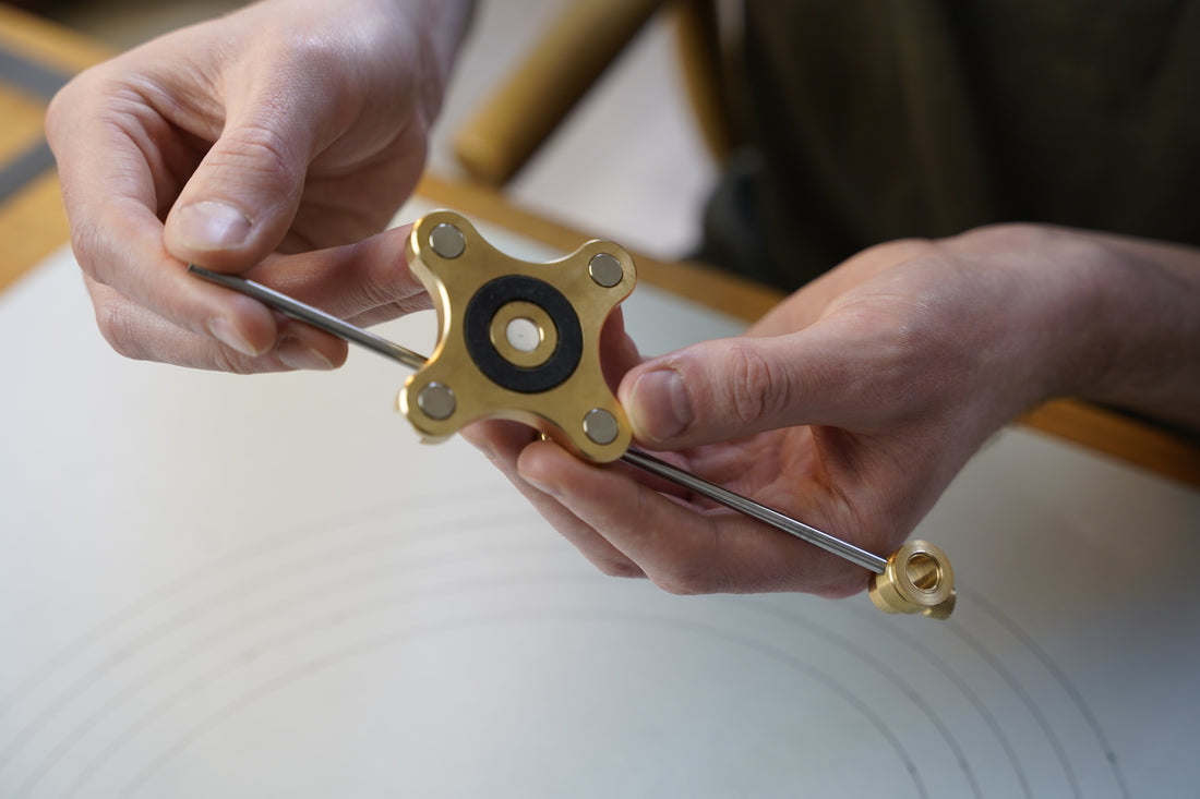 Elipso - Ellipse Drawing Tool – Makers Cabinet